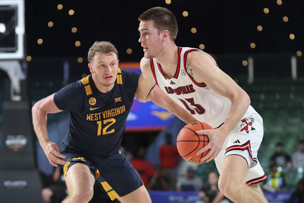 Highlights, Photos and Notes: Louisville 79, West Virginia 70