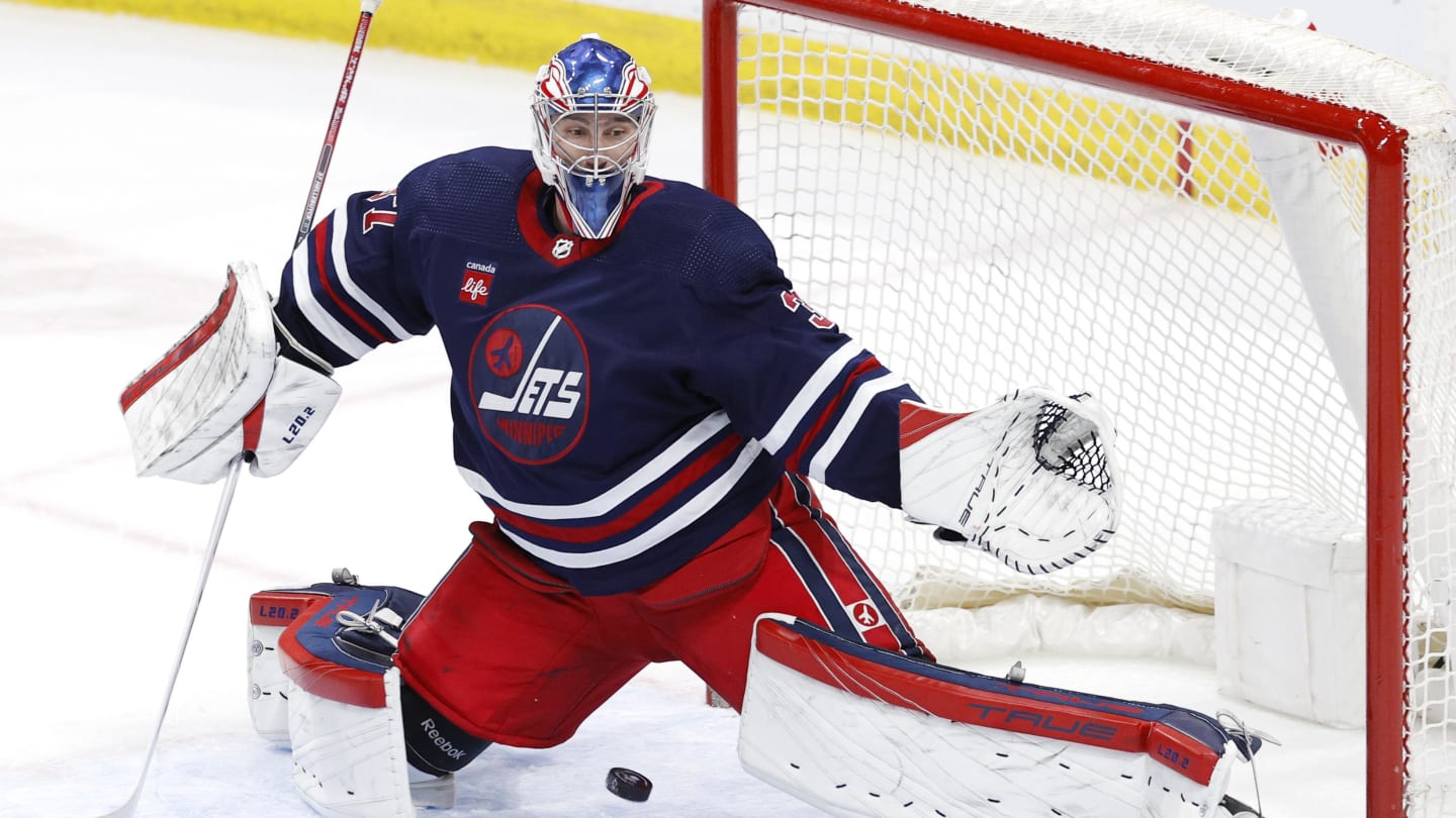 Top 10 NHL Goalies in 2024