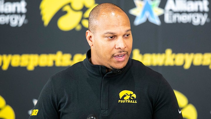 Former Iowa Coach Sends Heartfelt Message After Leaving for NFL