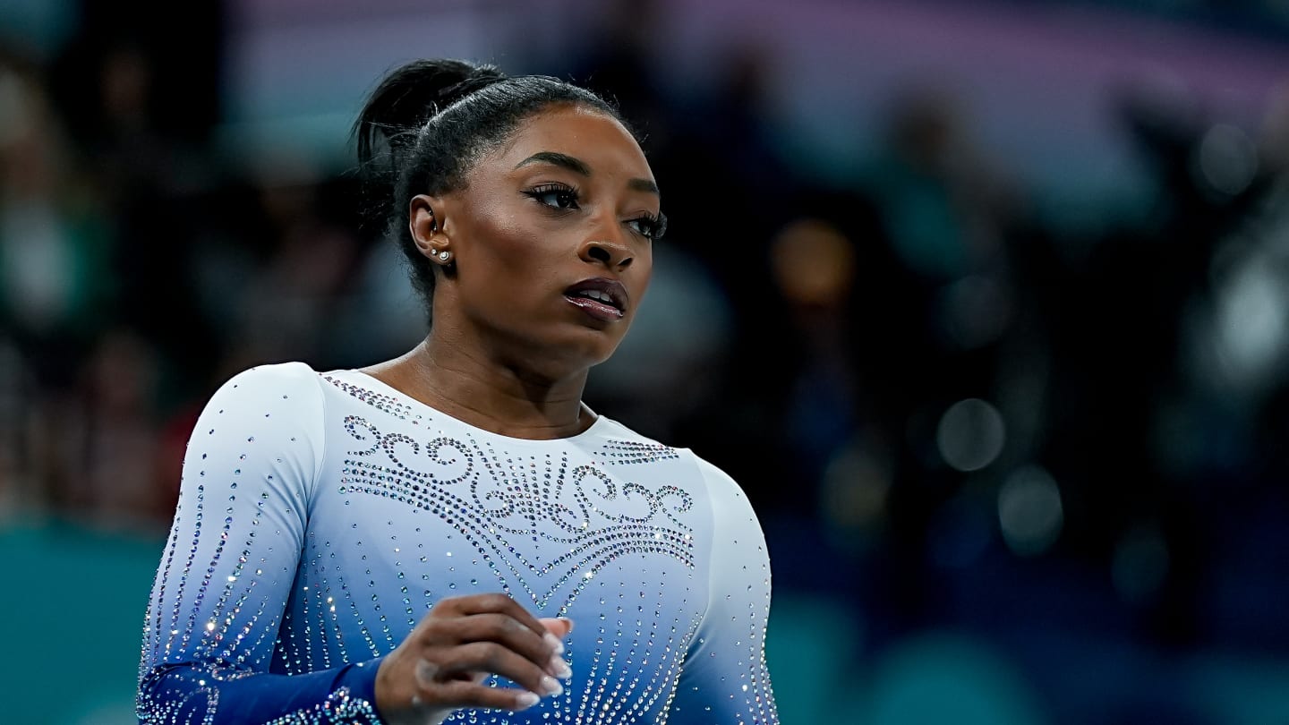 Simone Biles has Chicago Bears fans shocked with gear ahead of ...