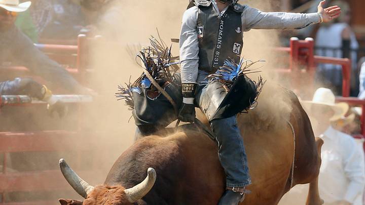 NFR Insider: Meet the Guys of Bull Riding #2 Hayes Weight