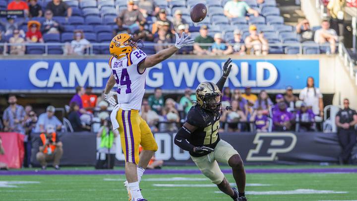 LSU Football Wide Receiver, Former Coveted Prospect Entering Transfer ...