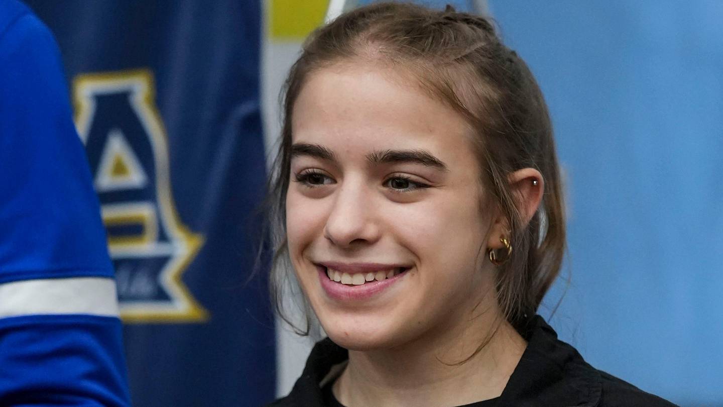 New Jersey, California Shine as Top Girls Wrestlers Dominate Journeymen ...