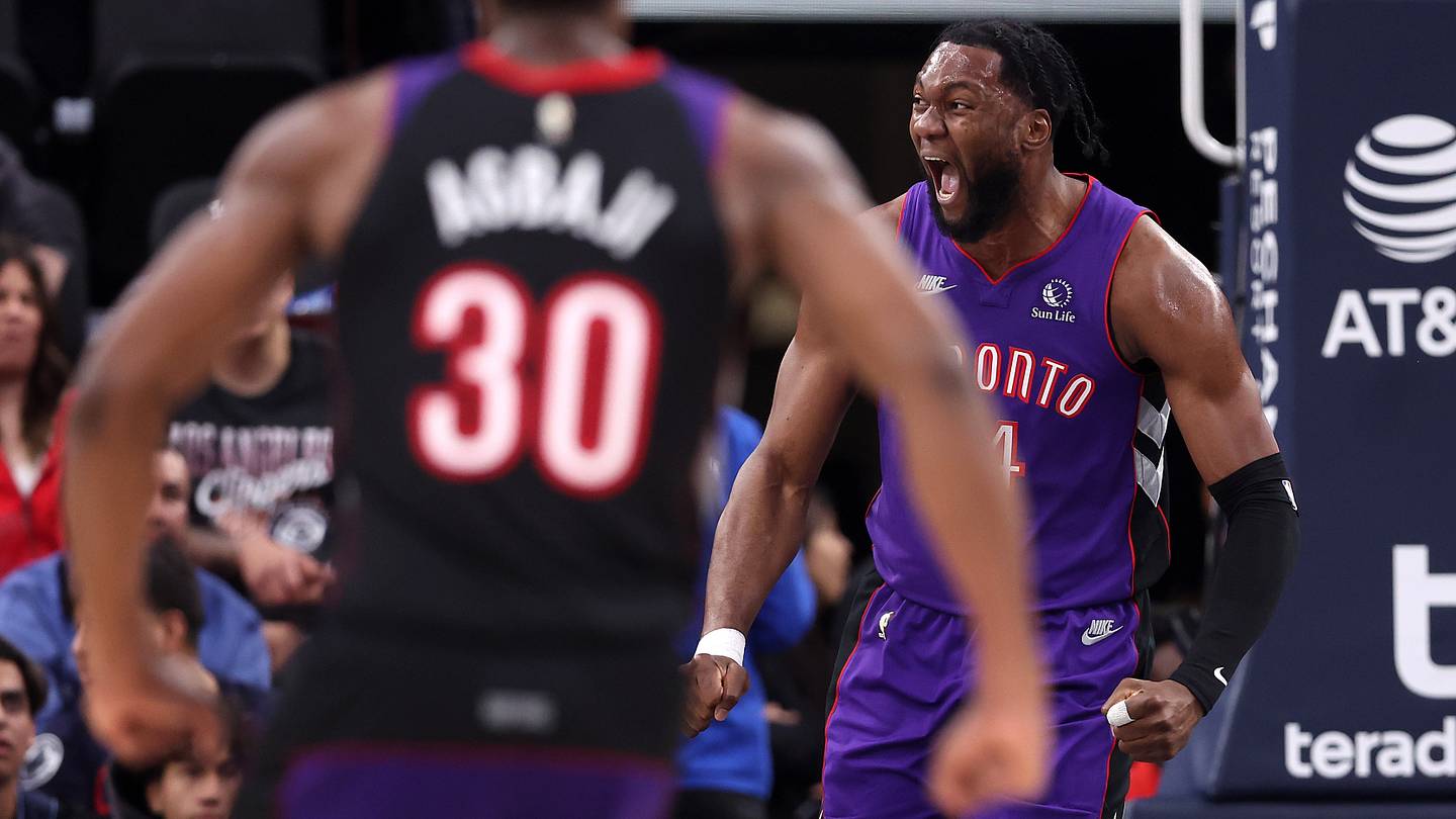 Fourth-quarter takeover by overlooked Raptors center proves he deserves ...