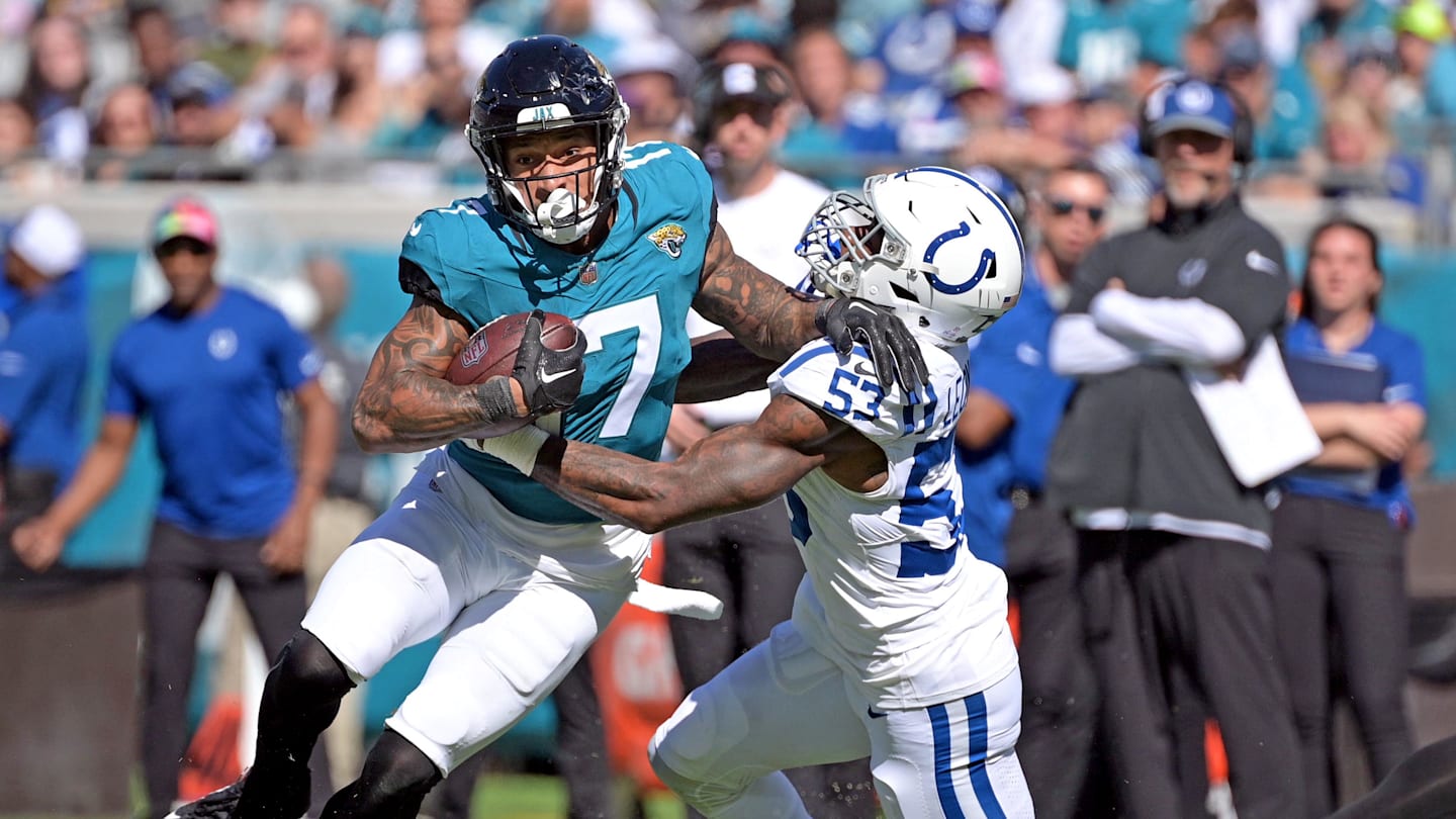 Jacksonville Jaguars tight end Evan Engram participates in practice