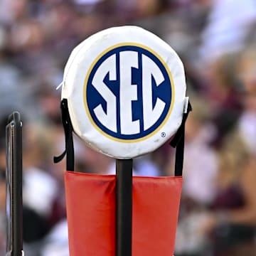 Joel Klatt predicts winner for Alabama-Georgia matchup in Week 5