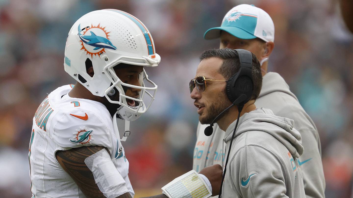 32 Teams in 32 Days: Dolphins Pointed Toward Rebuilding