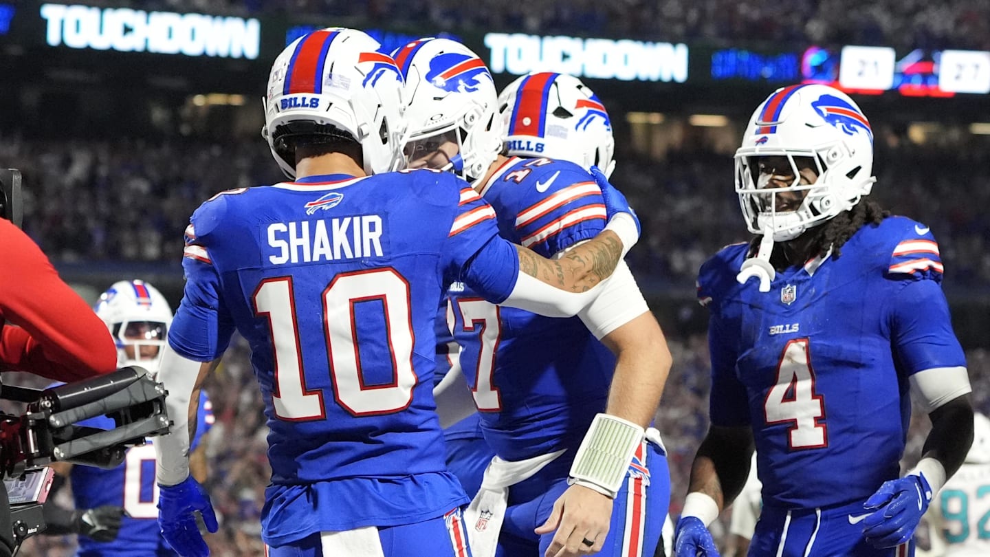 Bills' Khalil Shakir dishes on dog rescue, Josh Allen and more on Kay Adams show
