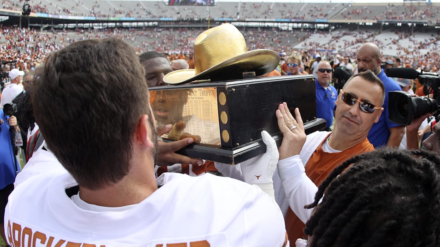 Ex-USC Football Head Coach totally humiliates Lincoln Riley's old team