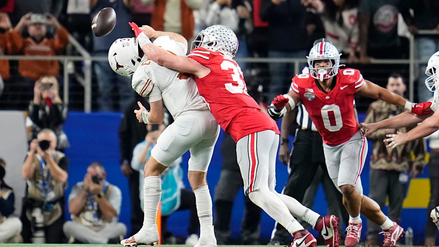 Quinn Ewers Bluntly Summed Up Ex-Ohio State Roommate Jack Sawyer's ...