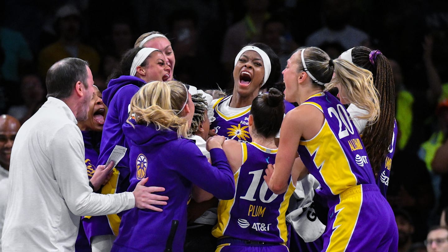 Rickea Jackson Hit Wild Game Winner Through Traffic to Push Sparks Past ...