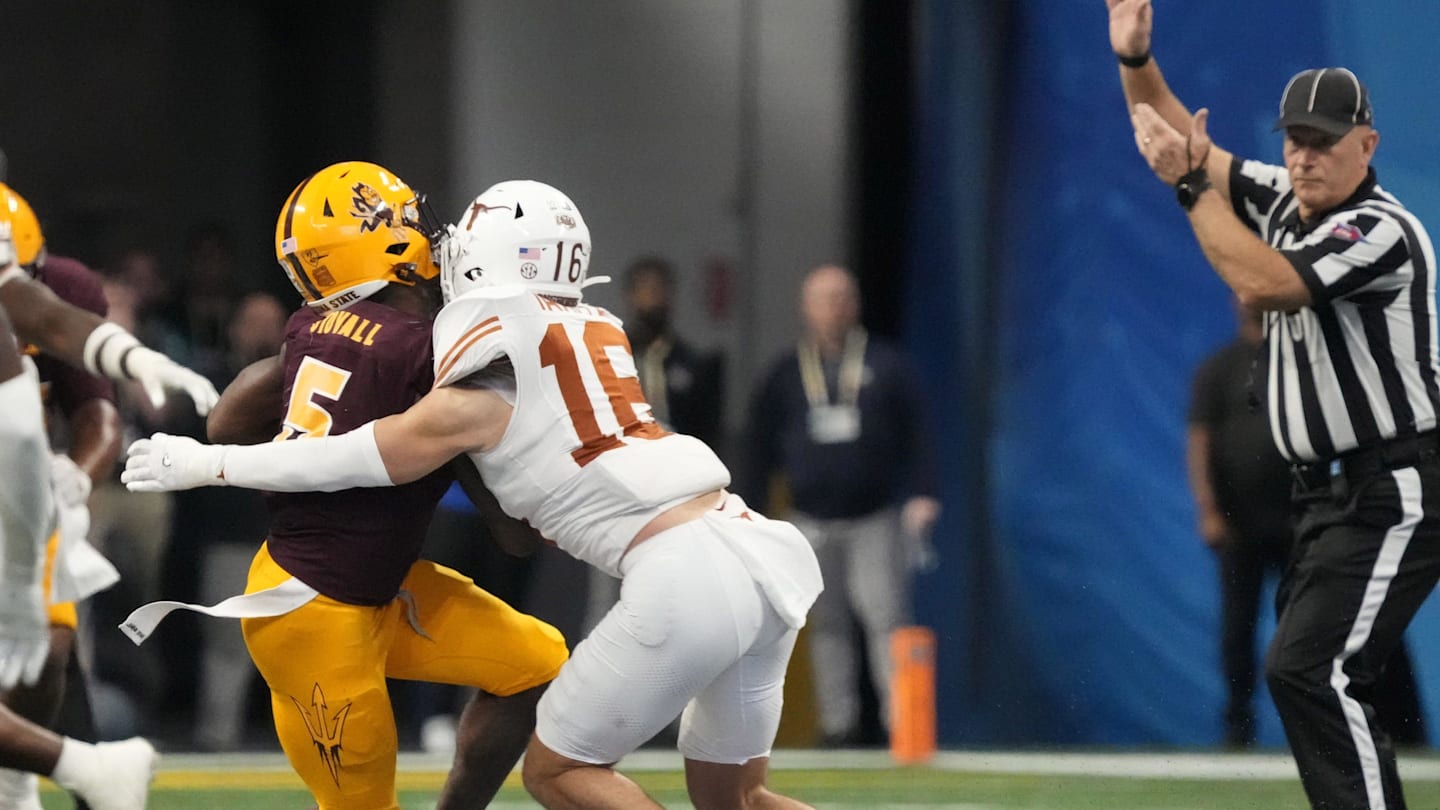 Rules Expert Weighs In on Texas Longhorns' Michael Taaffe's Targeting ...