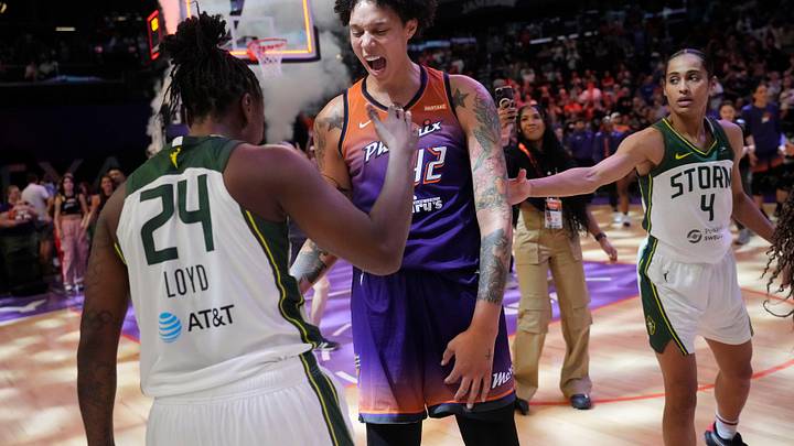 Fans Tout Jewell Loyd vs Skylar Diggins-Smith Unrivaled Showdown After ...