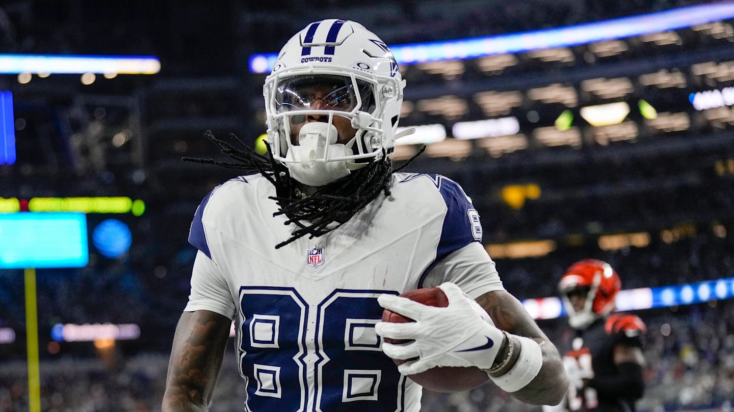 ManningCast schedule 2025: Dallas Cowboys get most appearances during ...