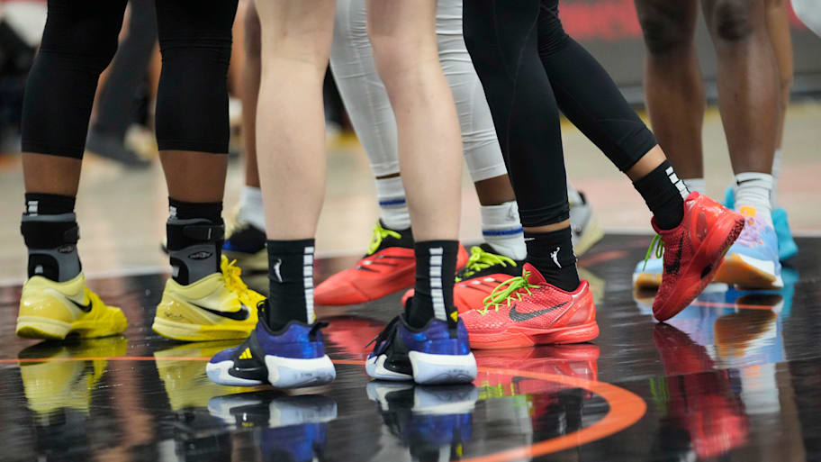 Throwback as WNBA Adds Four Teams, Phoenix Loses Past Picks | Yardbarker