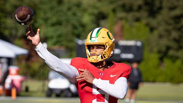 Oregon Ducks' Dillon Thieneman Reveals Thoughts On Dante Moore, Austin ...