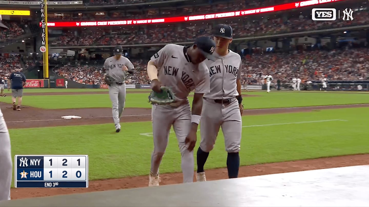 Jazz Chisholm Jr. Leaves Yankees Game Early With Apparent Leg Injury