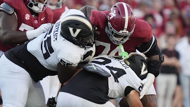 Upon Further Review: No. 10 Alabama 30, No. 16 Vanderbilt 14