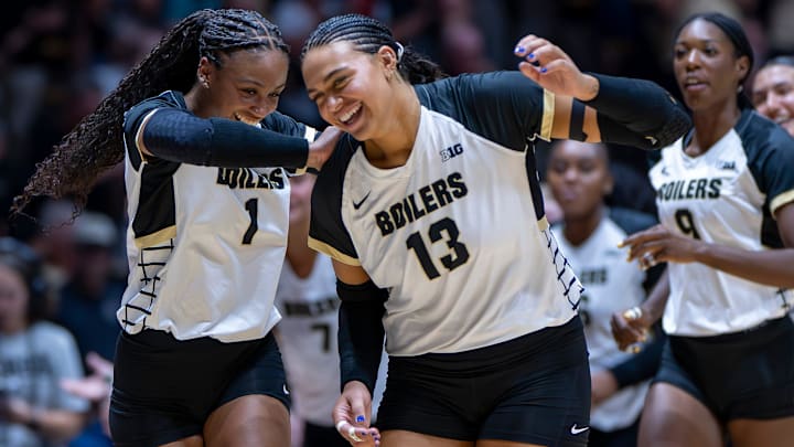 Purdue, Nebraska Fans Outraged Top-12 Volleyball Match Will Air on Streaming Service
