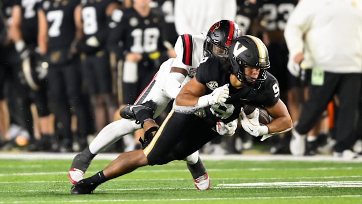 Vanderbilt Commodores Breakout Star Has Been Nations Top Tight End