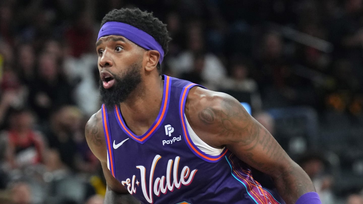 Report: Phoenix Suns Retain Free Agent Forward