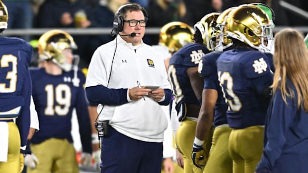 Al Golden Reflects on Departure from Notre Dame During Bengals Intro