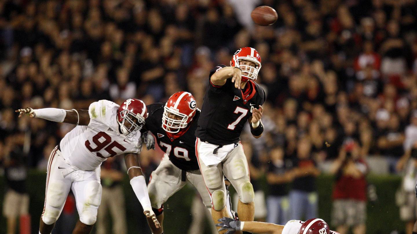 Georgia Blackout Game - Why Fans Are Against Breaking Tradition vs Alabama