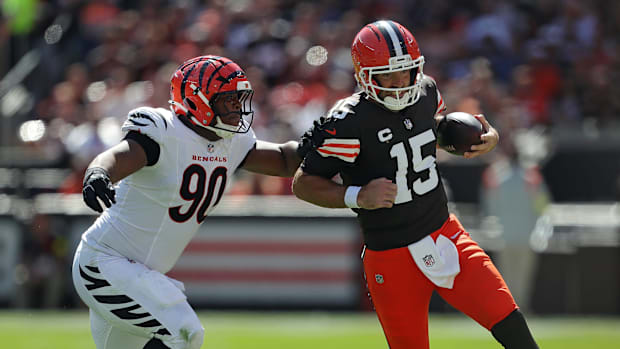 Pro Blue: Michigan's best defensive NFL players through three weeks