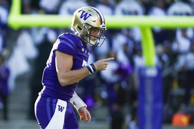 Big Ten Football Week 6 Capsules: Minnesota, Washington Notch Top-25 Upsets