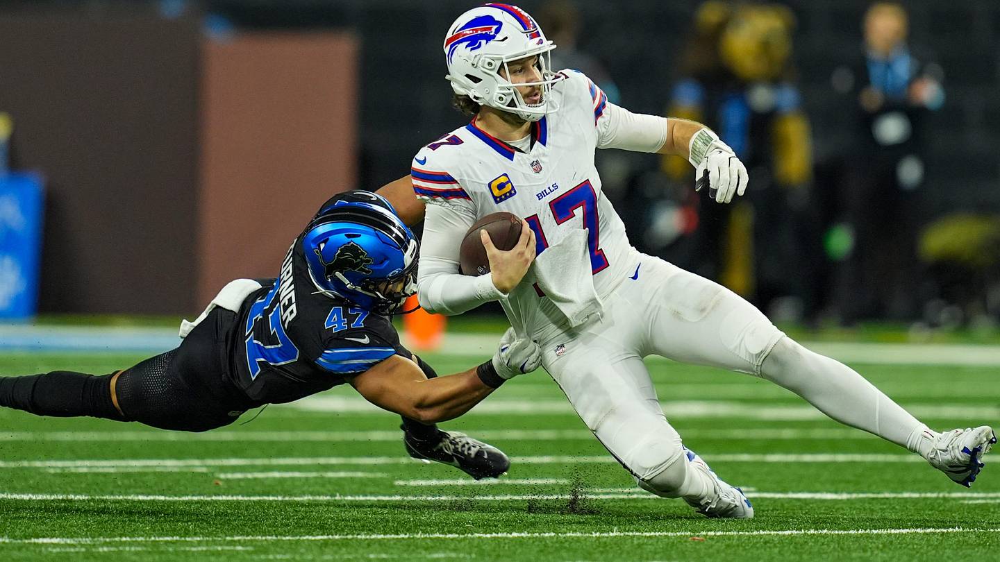 Film Review: How Lions Have Fared Against Mobile Quarterbacks - The Den