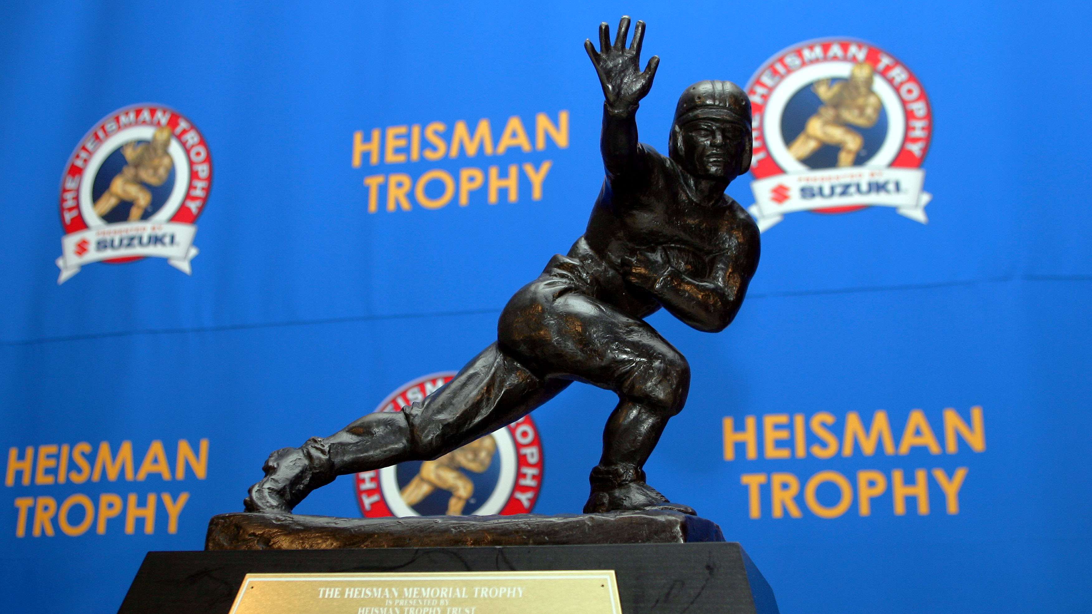 It's clear who the Heisman frontrunner is after Week 10