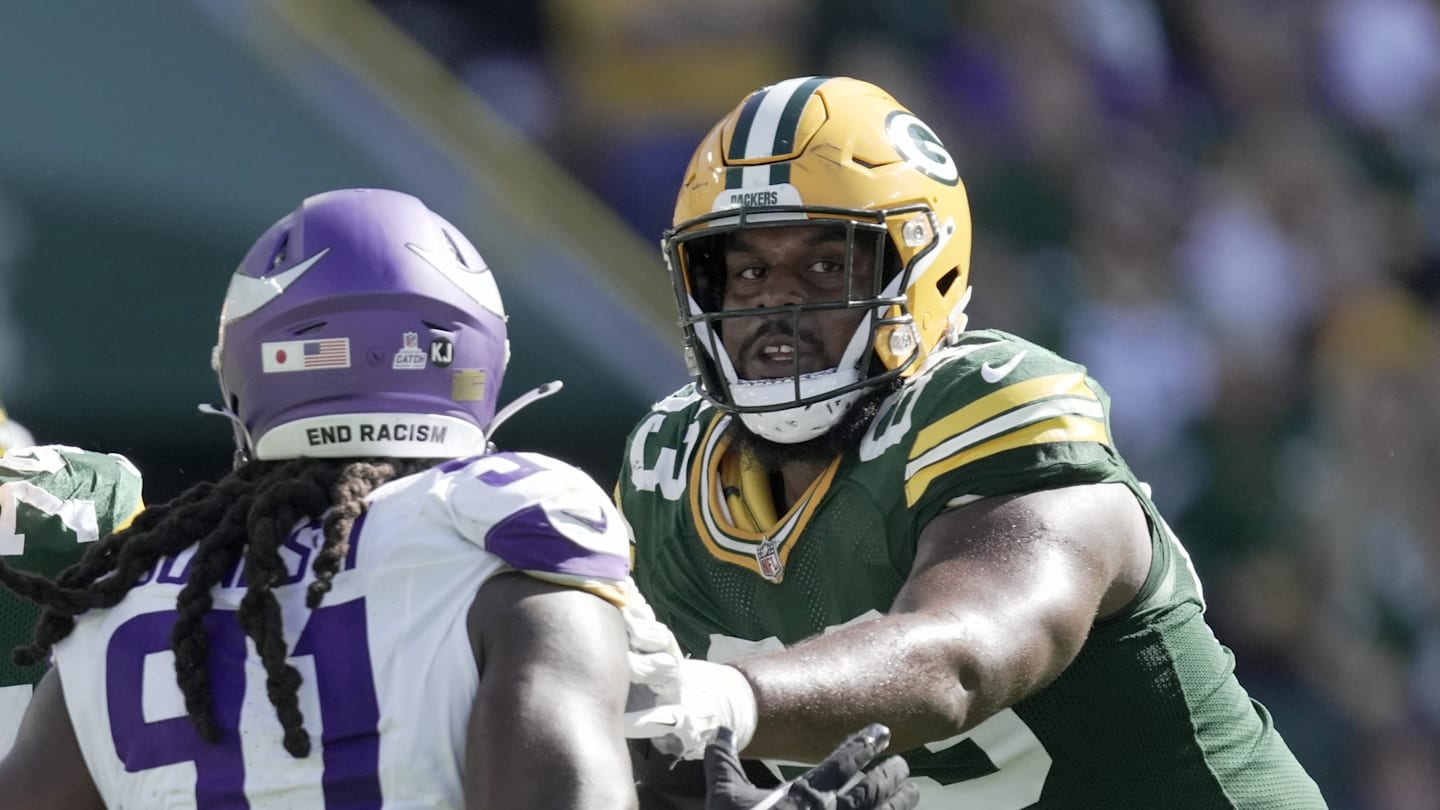 For Rasheed Walker, Life Is About Playing Football, Giving Back