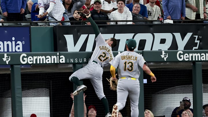 A's Play Texas Hold 'Em, Win Series vs. Rangers