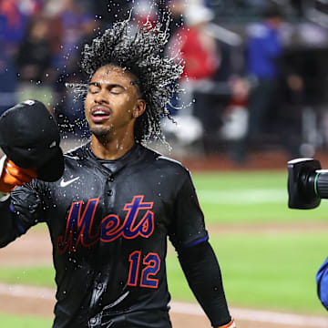 Seattle Mariners Go Viral For Meeting with Run DMC Member - Fastball