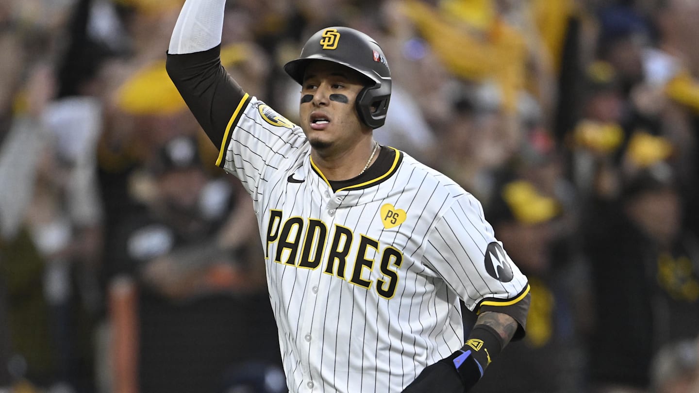 WATCH: Manny Machado Gives San Diego Padres Multi-Run Lead in NLDS
