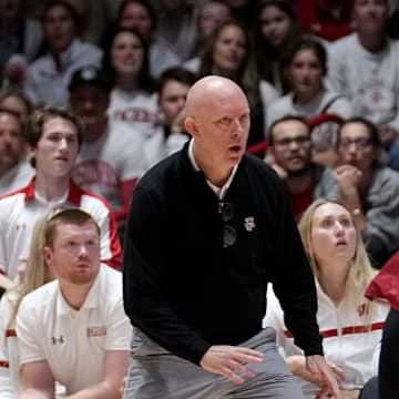 Key Wisconsin Badgers volleyball starter announces transfer to Big Ten ...