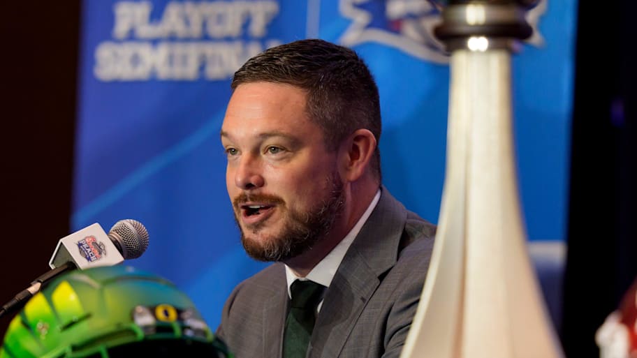 Quarterback Dante Moore's NFL Decision Has Major Implications | Yardbarker