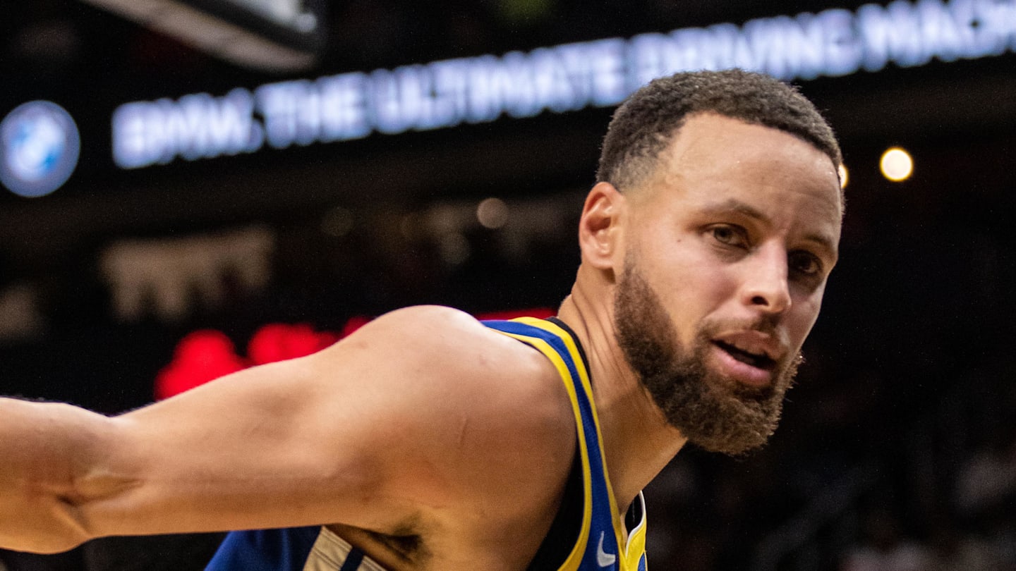 BREAKING: Steph Curry's Final Injury Status For Mavs-Warriors Game