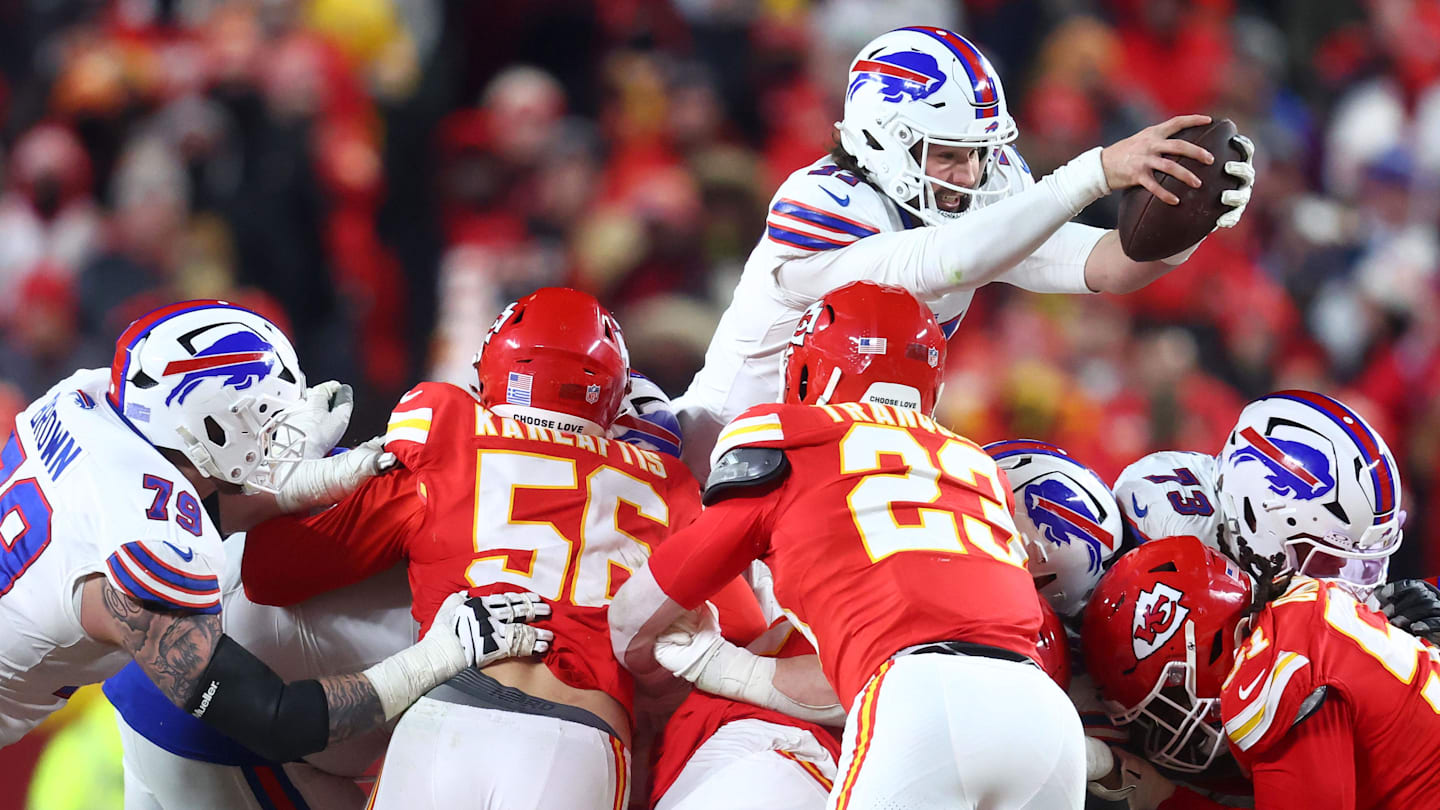 Chiefs Player Says Defense Knew Josh Allen's Tendencies on QB Sneak Play
