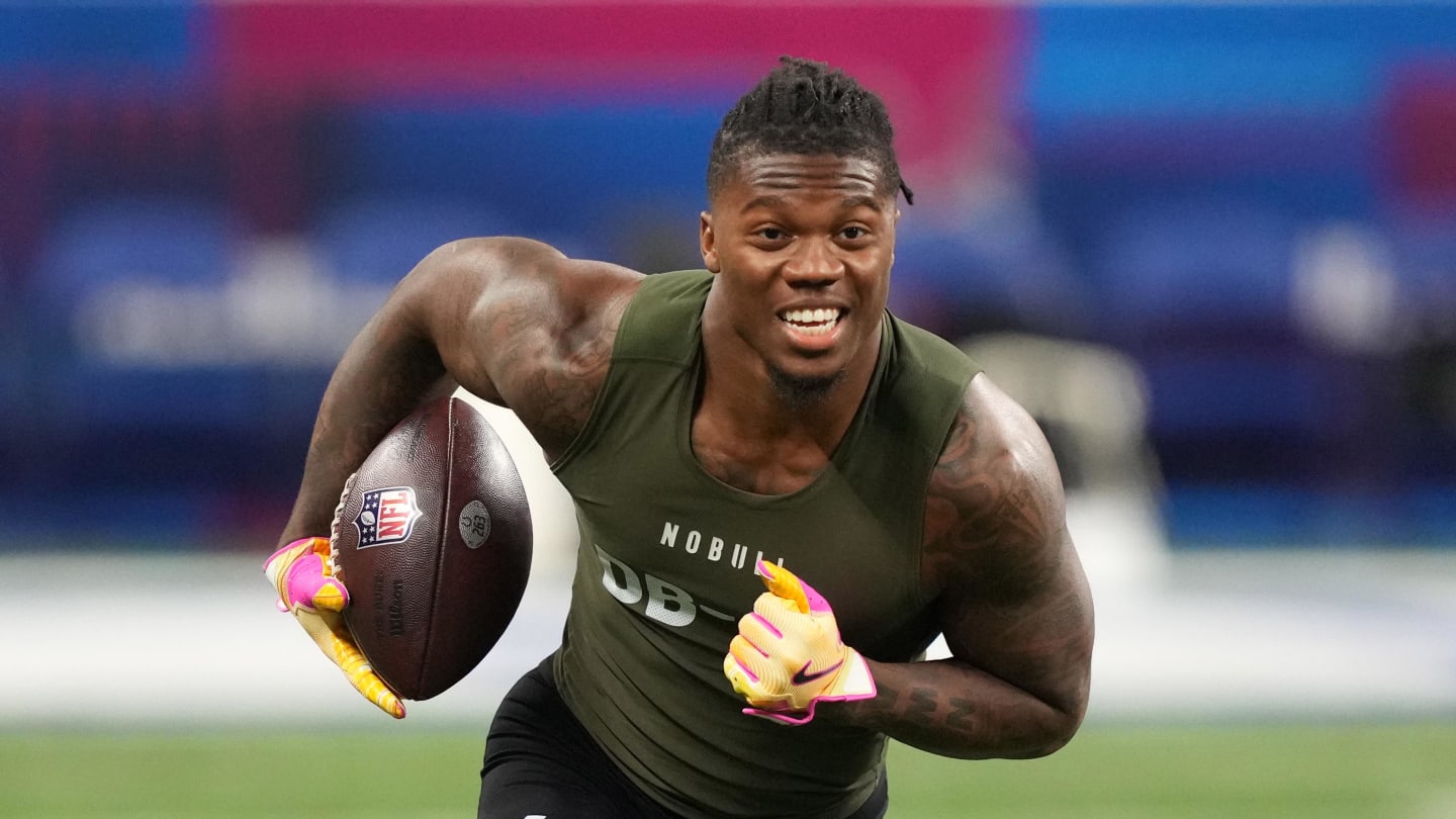 Packers Safety Had Comical Reaction to Getting Juked Out in Madden NFL ...