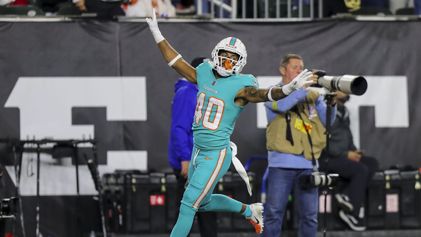 Nik Needham's Return to NFL Highlights Former Miami Dolphins Updates