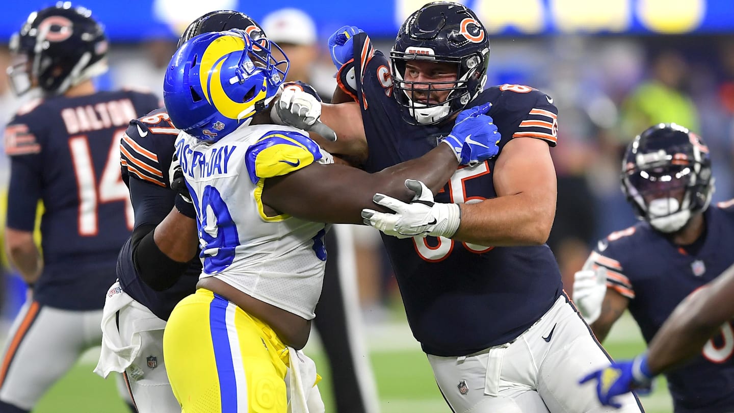 Broncos Sign Ex-Bears, Ravens C Sam Mustipher