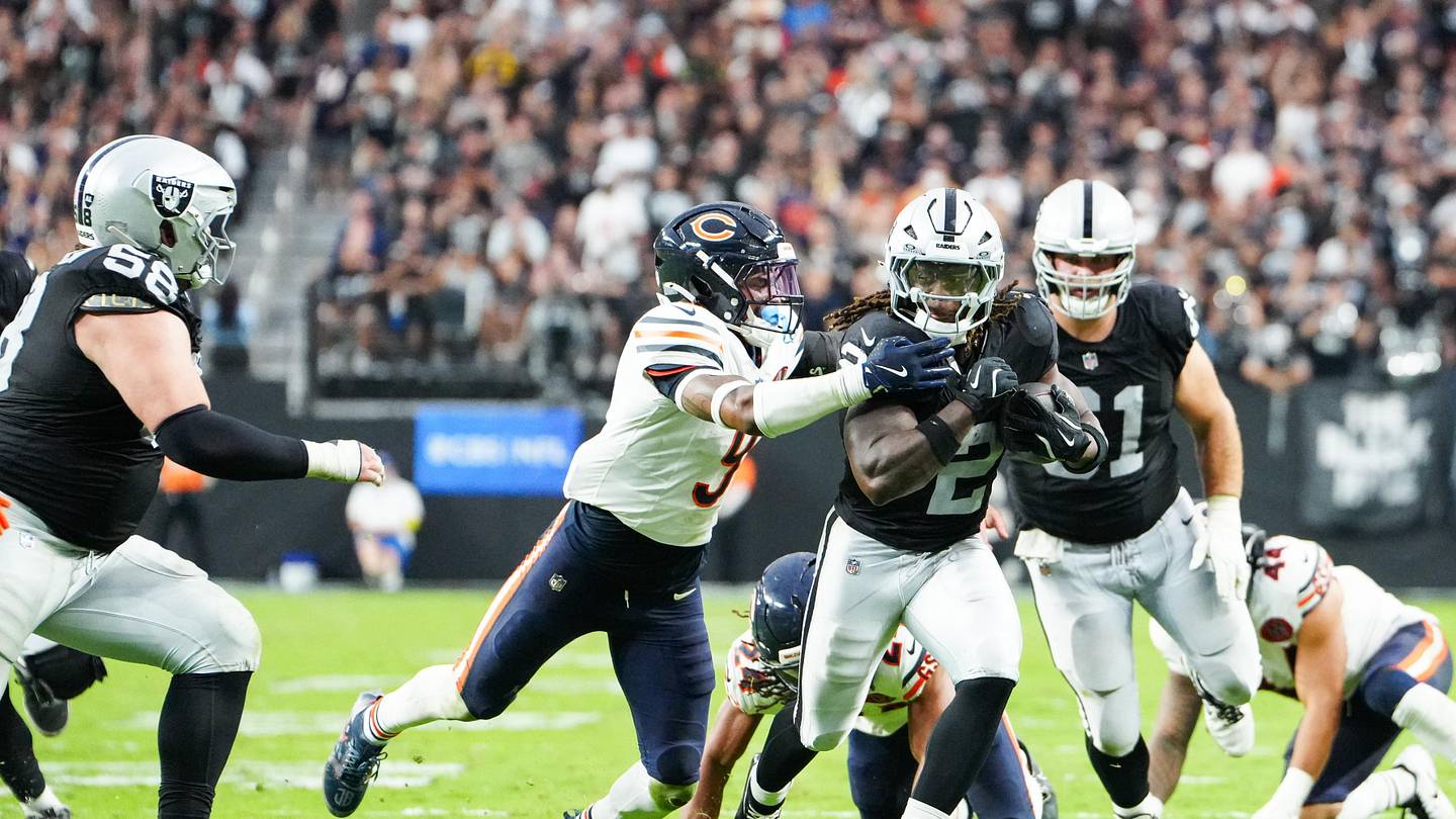 Chicago Bears on a record pace and not enjoying anything about it