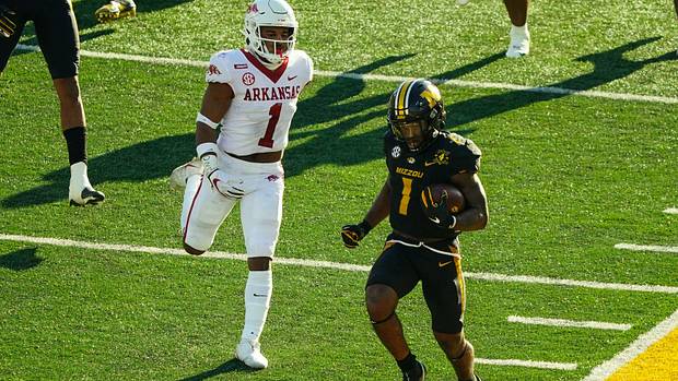 'He's a Different Cat': New Safety Jalen Catalon Brings Experience and ...