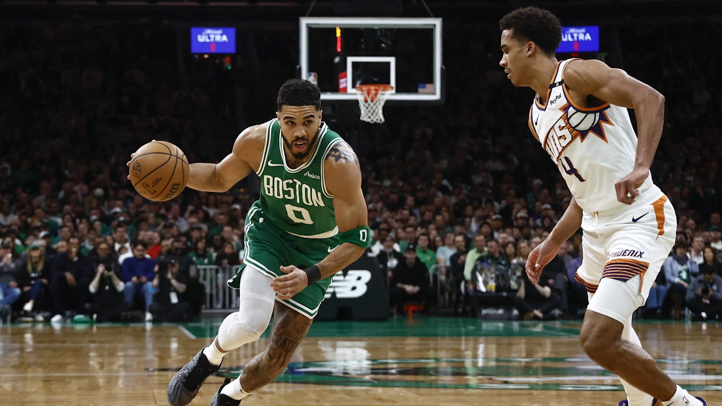 Shaquille O'Neal Praises Celtics' Jayson Tatum While Ripping 'Soft' NBA