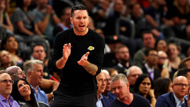 JJ Redick Breaks Silence on Viral Outburst During Lakers-Grizzlies