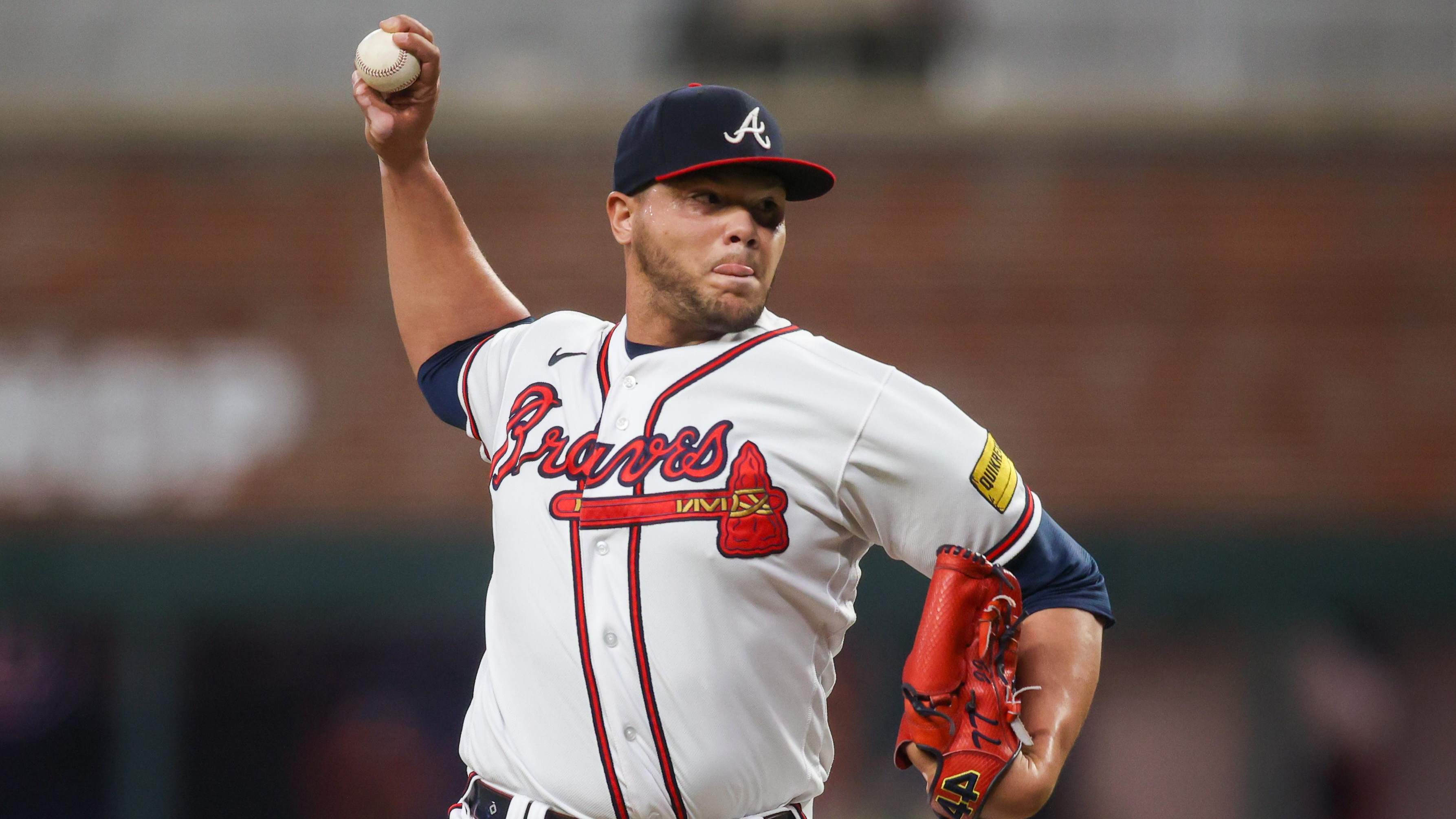 Braves bring back reliever Joe Jimenez on a multi-year, eight figure deal