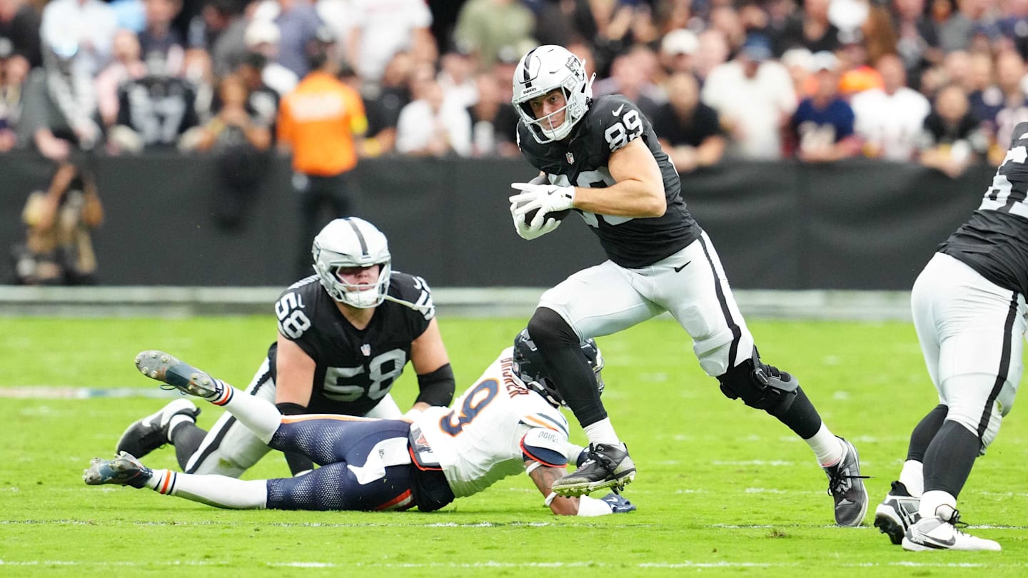 Indianapolis Colts' Shane Steichen Addresses Tyler Warren vs Brock Bowers