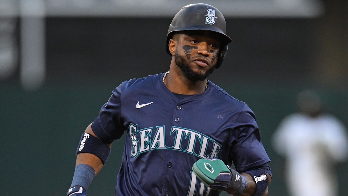Seattle Mariners Outfielder Victor Robles Was Among Elite Group of ...