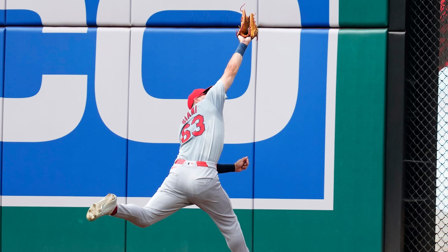 Michael Siani is the player Cardinals' fans hoped Victor Scott II would ...